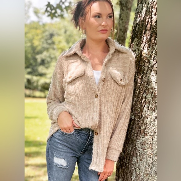 7th Ray | Sweaters | Womens Oatmeal Shacket | Poshmark